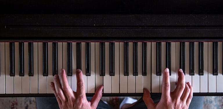 Keyboard Preservation: Gentle Piano Key Cleaning Techniques - The Bio-D ...
